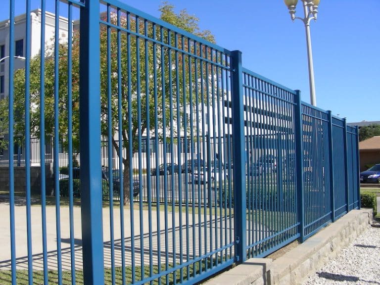 The Company – FiberFence – Fiberglass Fencing Systems